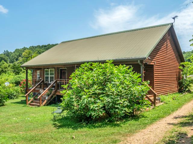 711 Liberty Cir