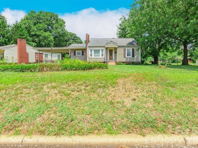 711 Linwood Road