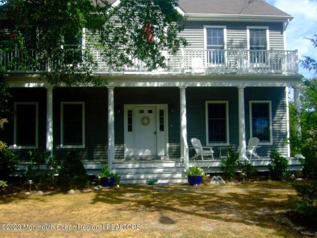 711 Mount Place
