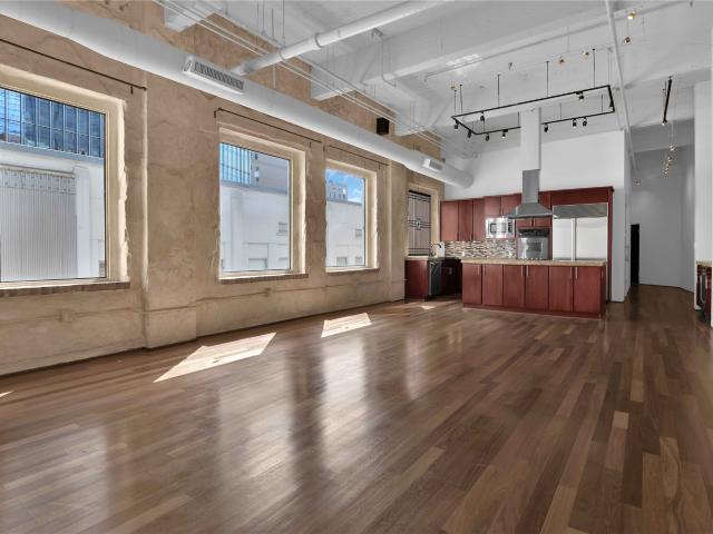 711 Main St, Unit PH 1003, Houston, TX 77002 | MLS #51968 | Compass