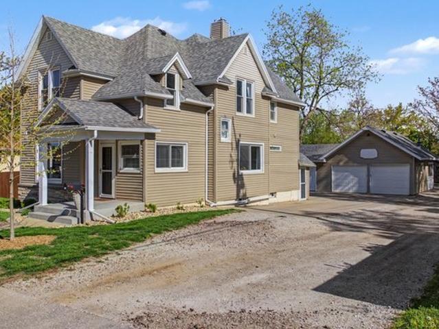 711 Mamie Eisenhower Ave, Boone, IA 50036