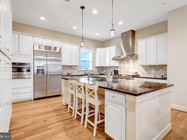 711 McKenzie Ave, Alexandria, VA 22301 | MLS #VAAX2055 | Compass