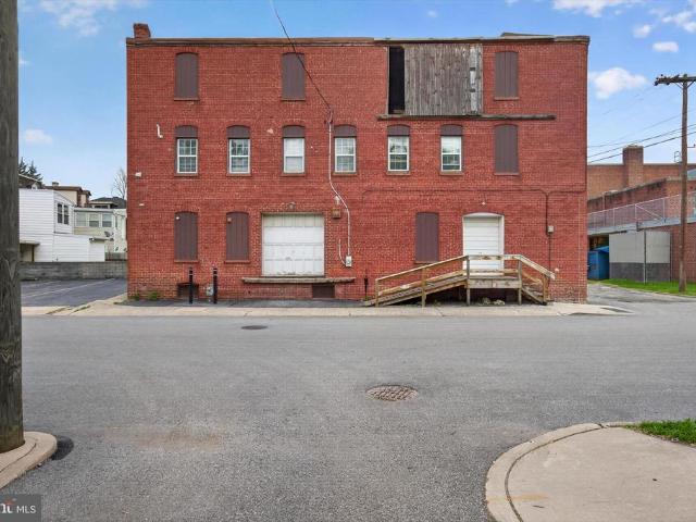 711 Mckenzie St & 156 E Cottage Pl