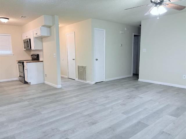 711 Meadowlake Drive