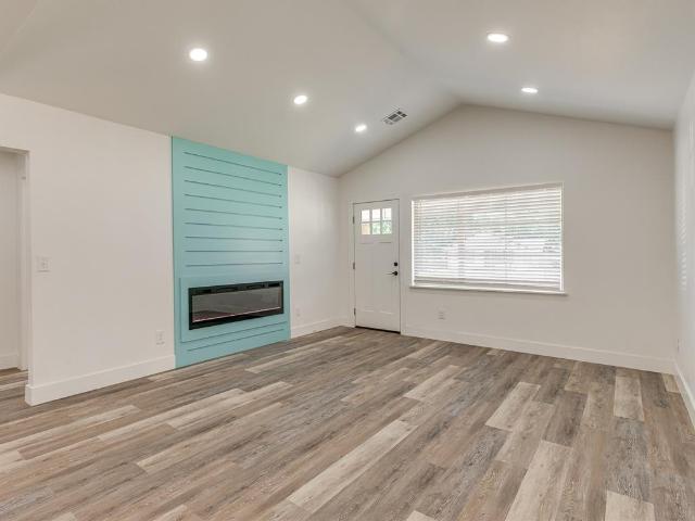 711 NW 91st Street