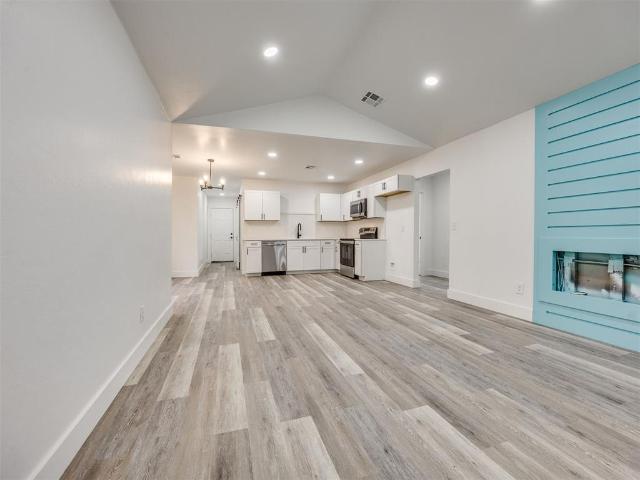 711 NW 91st Street