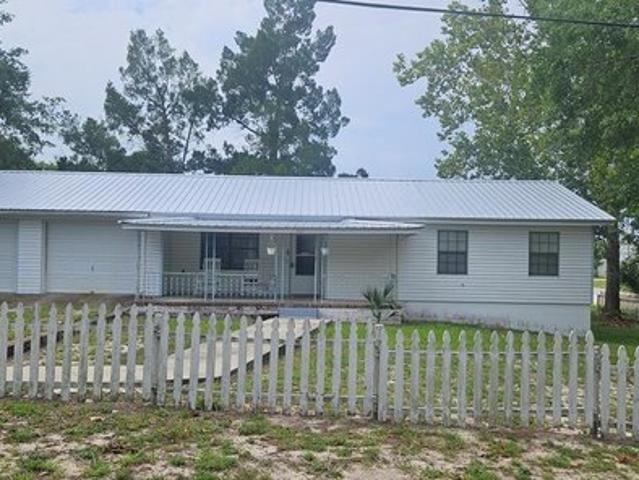711 NW Avenue C, Carrabelle, FL 32322