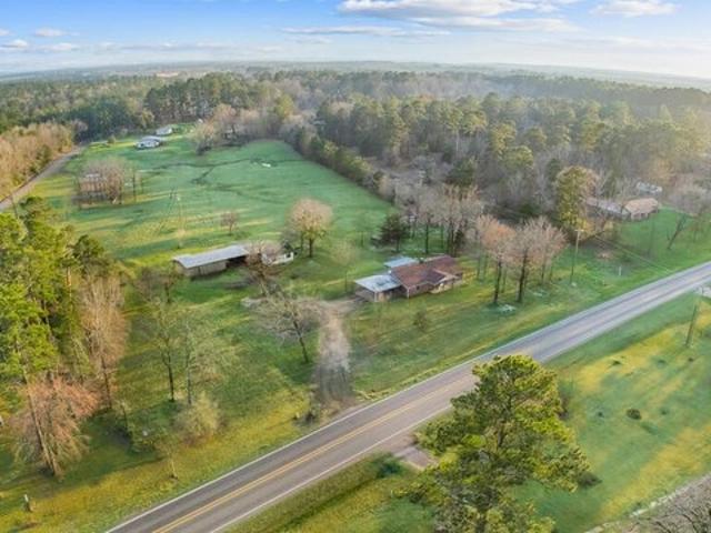 711 S Temple Ave, Pineland, TX 75968