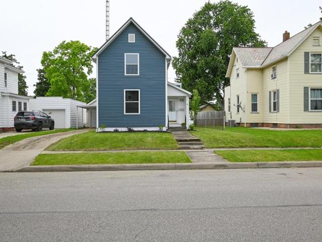 711 S Walnut St, Bucyrus, OH 44820