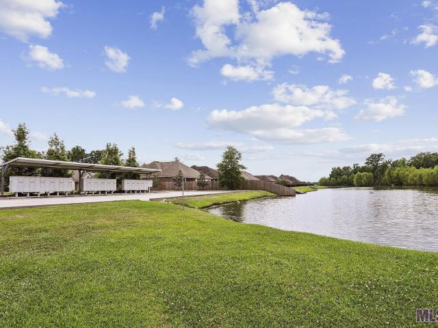 711 Sehdeva Memorial Dr, Baton Rouge, LA 70820 | MLS #BR2026007 | Compass
