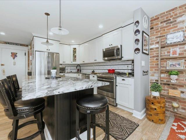 711 Shore Rd 1J