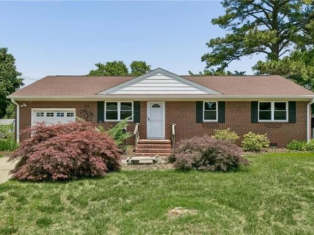 711 Spruce Rd, Newport News, VA 23601