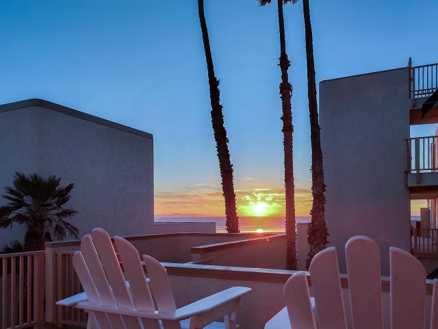 711 Pacific Coast Hwy, Unit 206, Huntington Beach, CA 92648 | MLS #219136