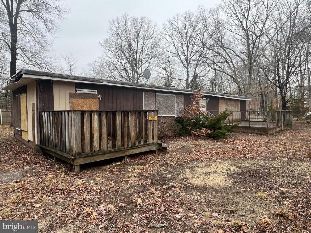 711 Woodland Drive