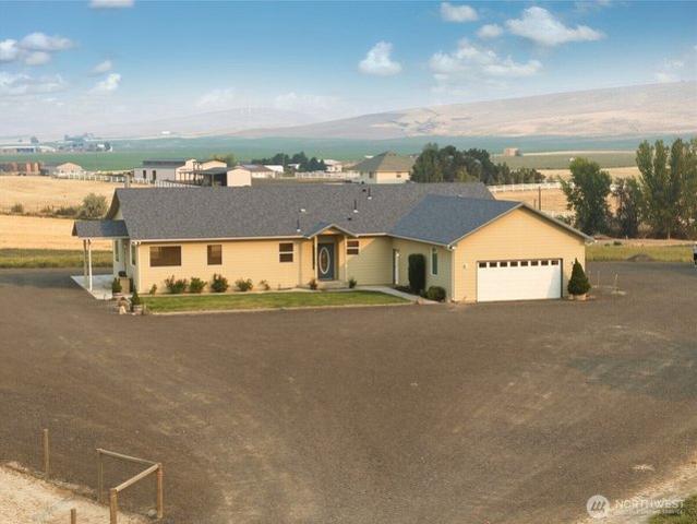 711 Watson Loop, Touchet, WA 99360