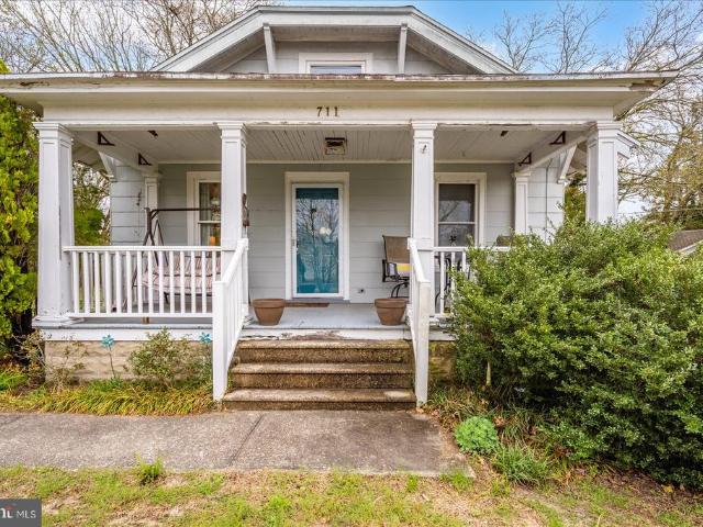 711 Vermont Avenue