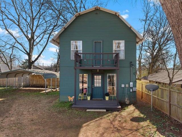 711B Bluebonnet, Hughes Springs, TX 75656