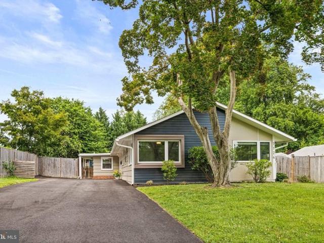 7124 Alger Rd, Falls Church, VA 22042