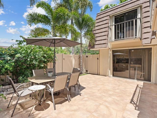 7124 71st Way, West Palm Beach, FL 33407 | MLS #A12002