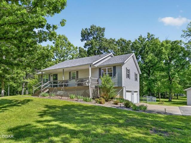 7125 Madrid Ln, Neosho, MO 64850