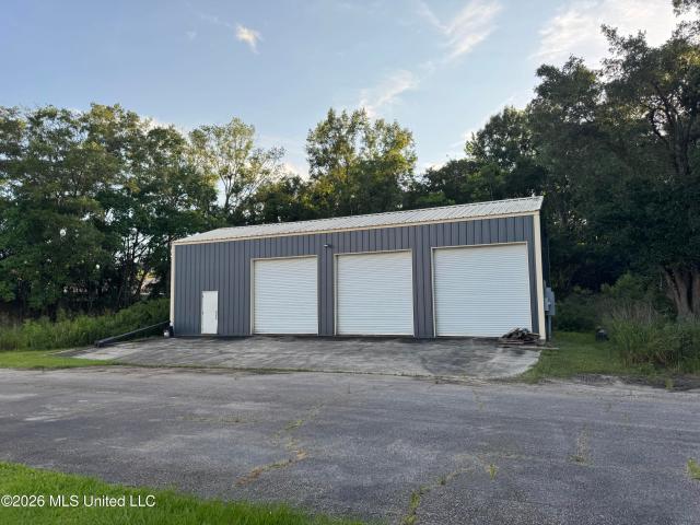 7125 Mississippi 613