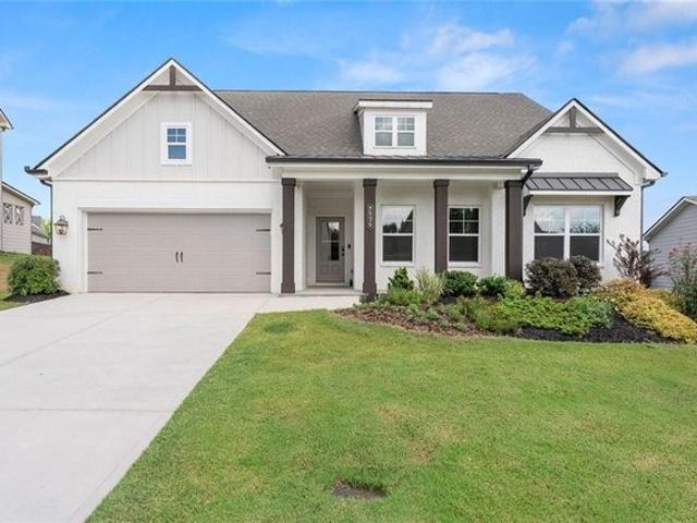 7125 Birch View Ct, Flowery Branch, GA 30542