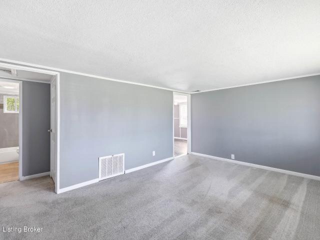 7125 Sky Blue Ave