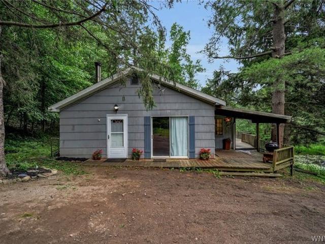 7126 Boston Cross Rd Unit E, Boston, NY 14025