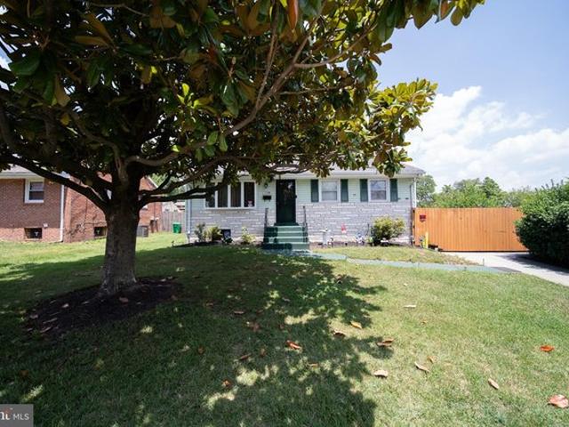 7126 E Cedar St, Landover, MD 20785