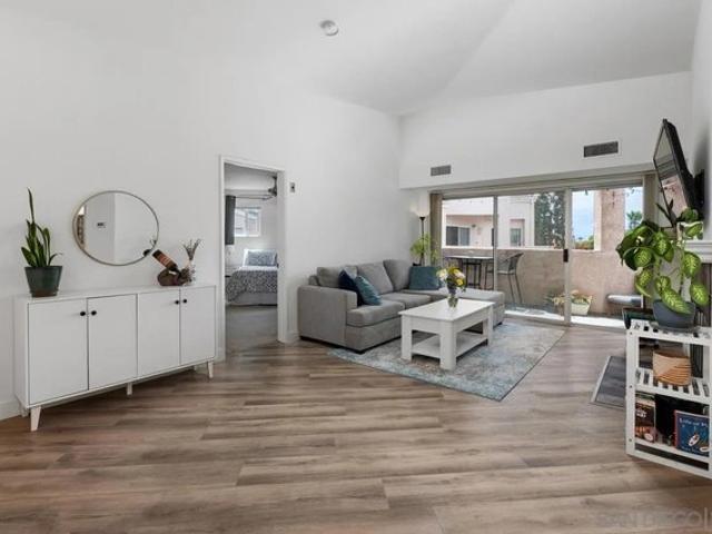 7127 Camino Degrazia Unit 130, San Diego, CA 92111