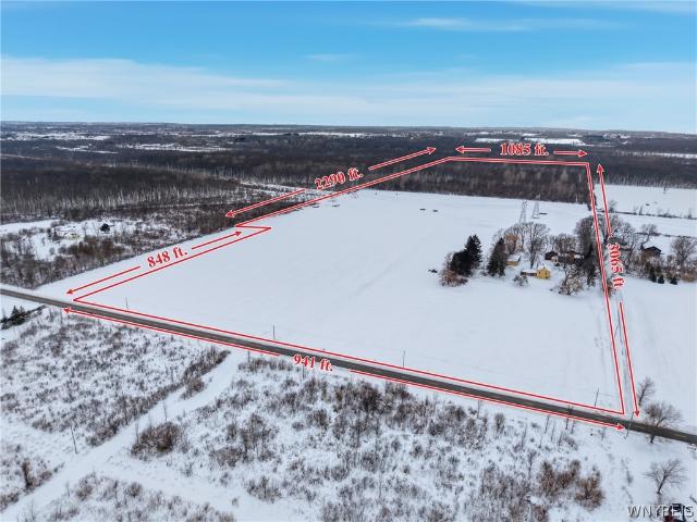 7127 Kinne Rd, Lockport Town, NY 14094 | MLS #B1661 | Compass