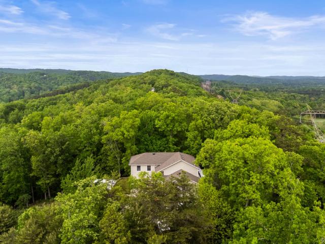 7128 White Oak Valley Road