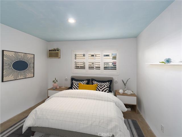7129 Coldwater Canyon 8