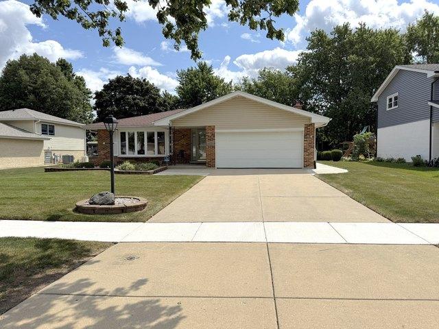 7129 Exner Rd, Darien, IL 60561