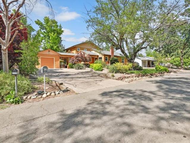 7129 Eagle Rd, Fair Oaks, CA 95628