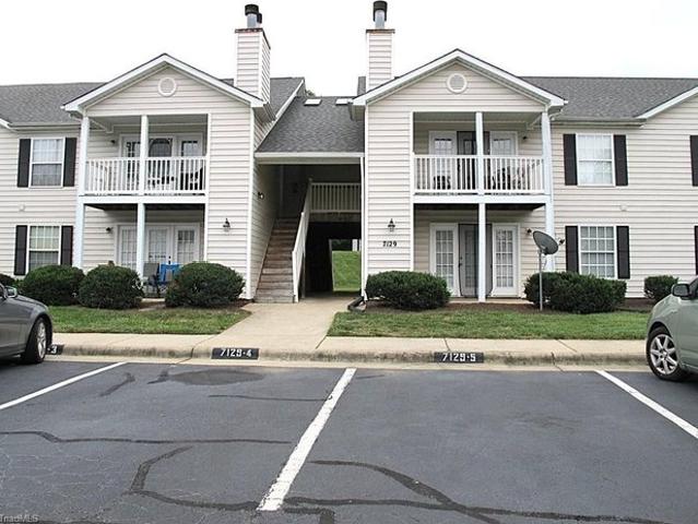 7129 W Friendly Ave Apt G, Greensboro, NC 27410