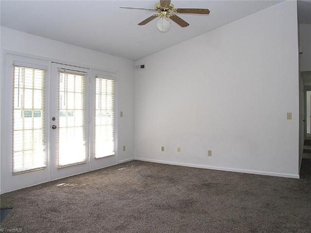 7129 W Friendly Avenue #G