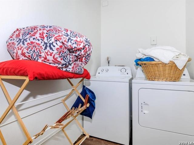 7120/7 Village, Unit 1530