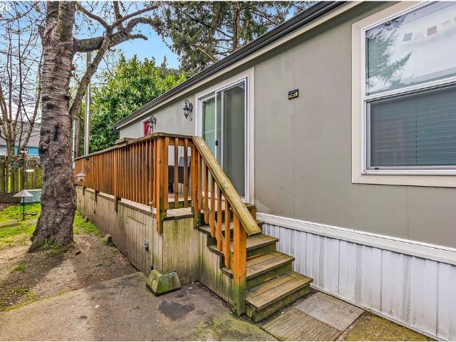 7120 ne lombard st # 11