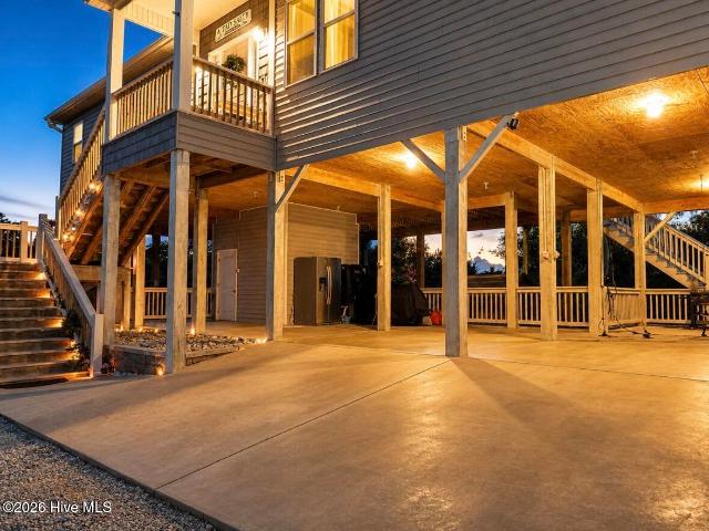 7120 Canal Drive