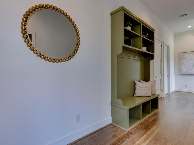 7120 Gary St, Unit B, Houston, TX 77055 | MLS #86487 | Compass