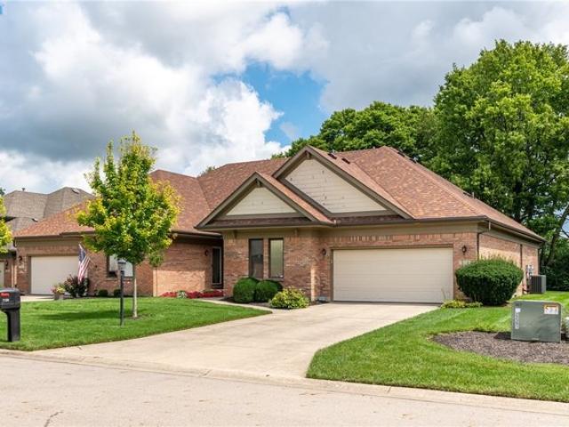 7120 Salem Crossing Pl, Englewood, OH 45322