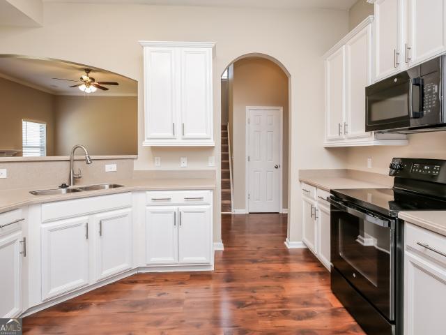 7120 Silk Tree Pointe