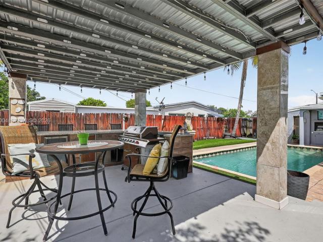 7120 Wilson St, Hollywood, FL 33024 | MLS #A11874
