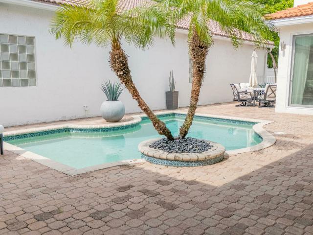 7121 NW Turtle Walk, Boca Raton, FL