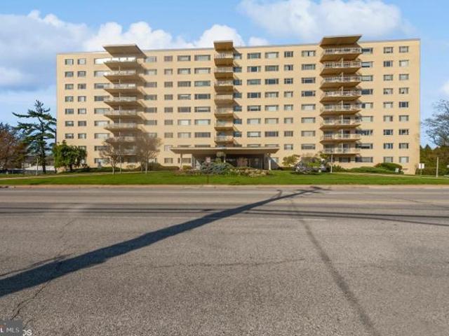 7121 Park Heights Ave #904, Baltimore, MD 21215