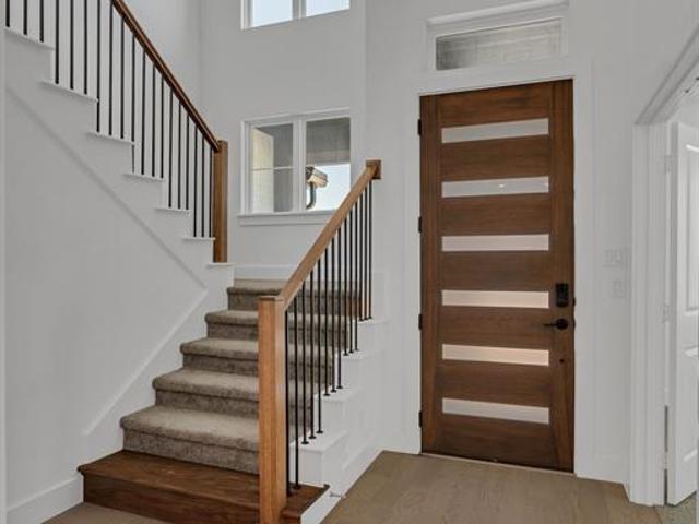 7121 Talon Drive