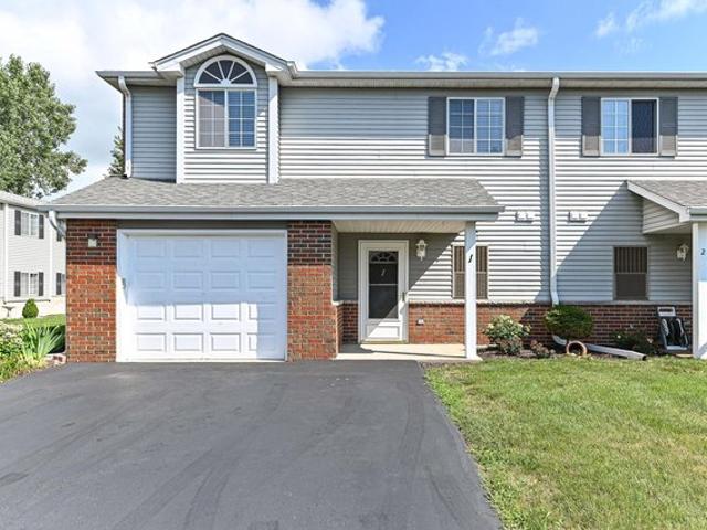 7122 Fieldview Dr Apt 1, Mount Pleasant, WI 53406