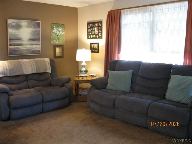 7122 Salt Road