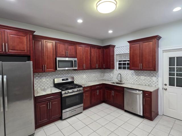 712 17th St, Unit 1, Union City, NJ 07087 | MLS #260005 | Compass